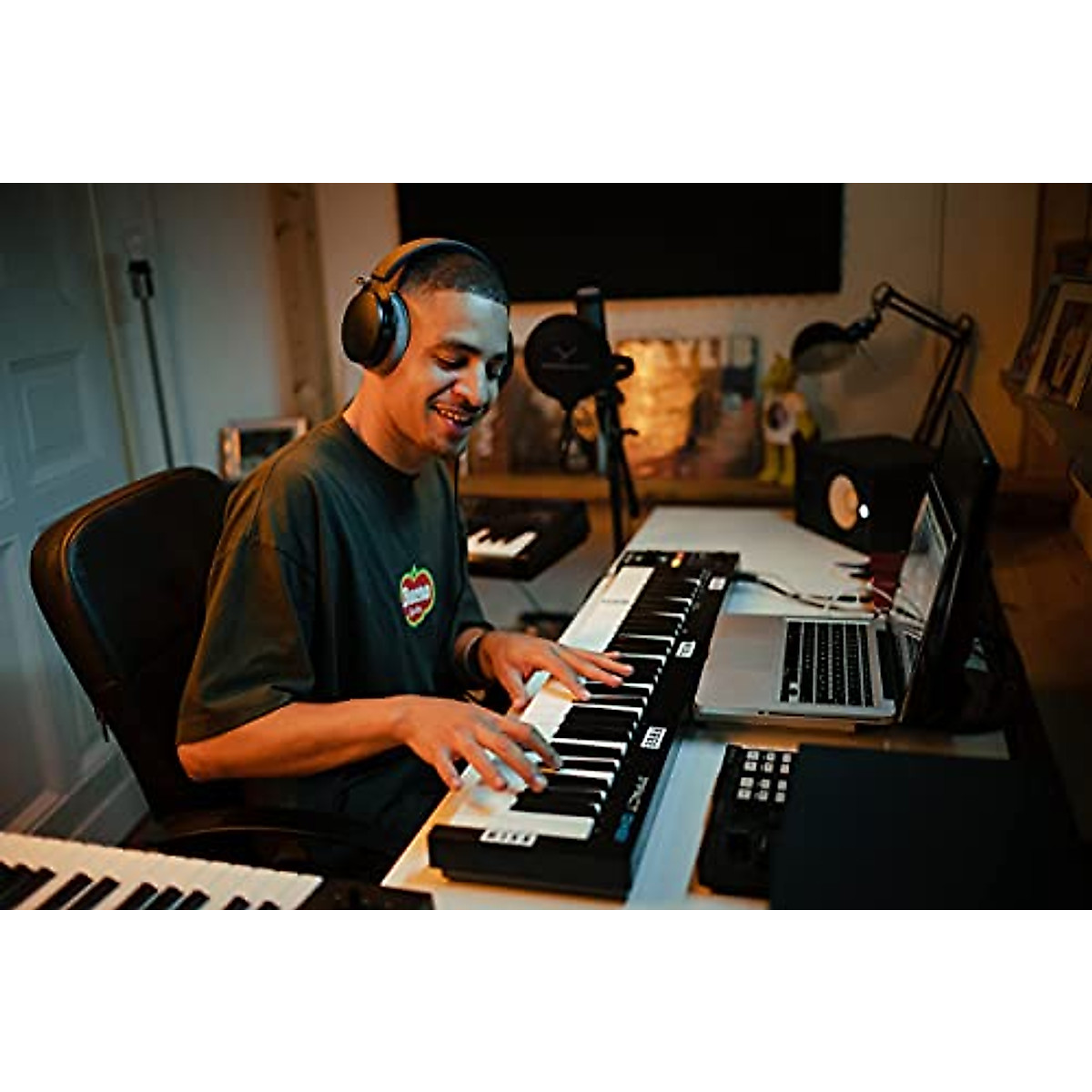 beyerdynamic DT 700 PRO X Closed-Back Studio Headphones with Stellar.45 Driver for Recording and Monitoring on All Playback Devices