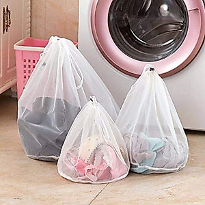 Shuohu 1 Piece Mesh Laundry Bags for Delicates,Anti-Tangle Washing Machine Drawstring Laundry Bag - White S