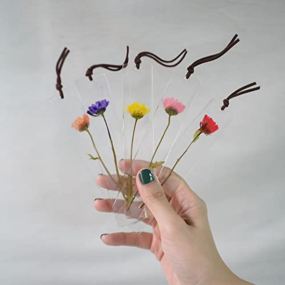 XINSHUN Epoxy Bookmark Dried Flower Resin Bookmark Pressed Flower Bookmark Transparent Acrylic Bookmark for Kids Woman Teacher Students Reading Planner Book Club Rose