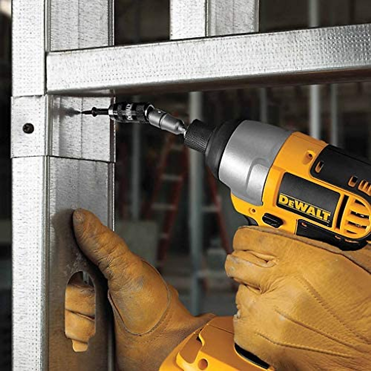DEWALT DWPVTHLD Pivoting Bit Tip Holder with Ring, 3 Pack