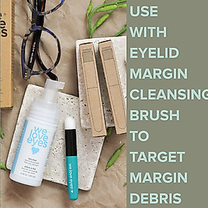 We Love Eyes: Tea Tree Eyelid Foaming Cleanser - Vegan. All natural. Cruelty free. Safe for false lashes and eyelash extensions.