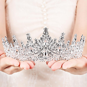 Tiara for Women, Crystal Queen Crowns, Rhinestone Princess Tiaras, Royal Hair Accessories Perfect for Birthday Decorations, Wedding Brides, and Halloween Cosplay (Silver)