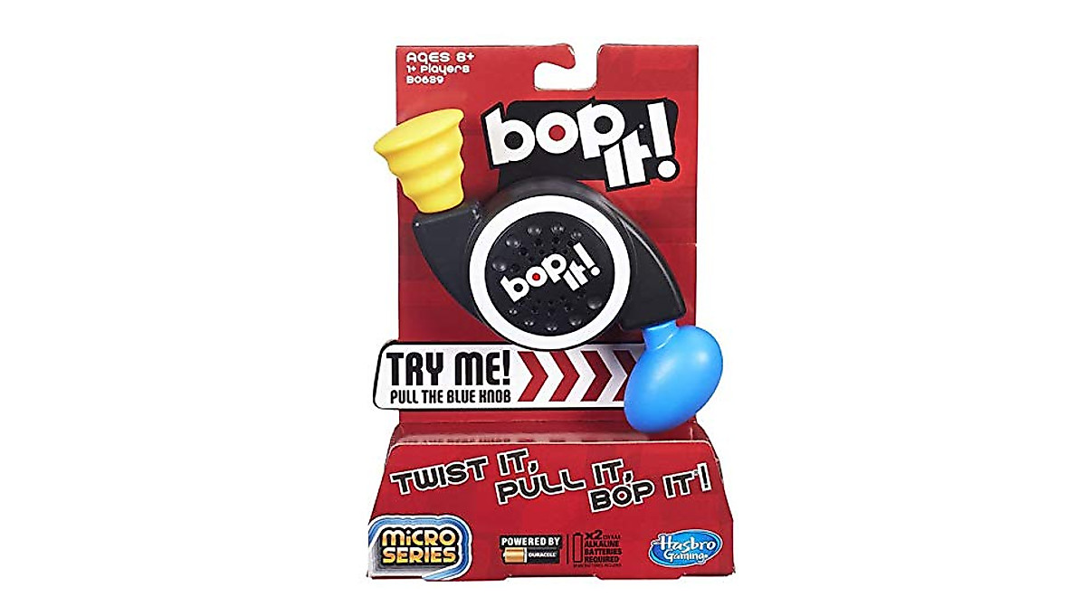 Simon Micro Series & Bop It Micro Series Bundle – Fun Compact Games