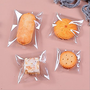 200ct Clear Plastic Bags Clear Resealable Cellophane Bags 5.5"x6.7"-1.4 mils Thick Self Sealing OPP Cello Bags for Bakery Cookies Bags Candle, Jewelry, Soap, Prints, Photos, Cards, Decorative Wrappers