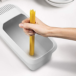 ZSQSM Marukio Microwave Pasta Cooker with Strainer Heat Resistant Pasta Boat Steamer Spaghetti Noodle Cooker for Dorms Small Kitchens Offices BPA-Free, 30x14x10CM