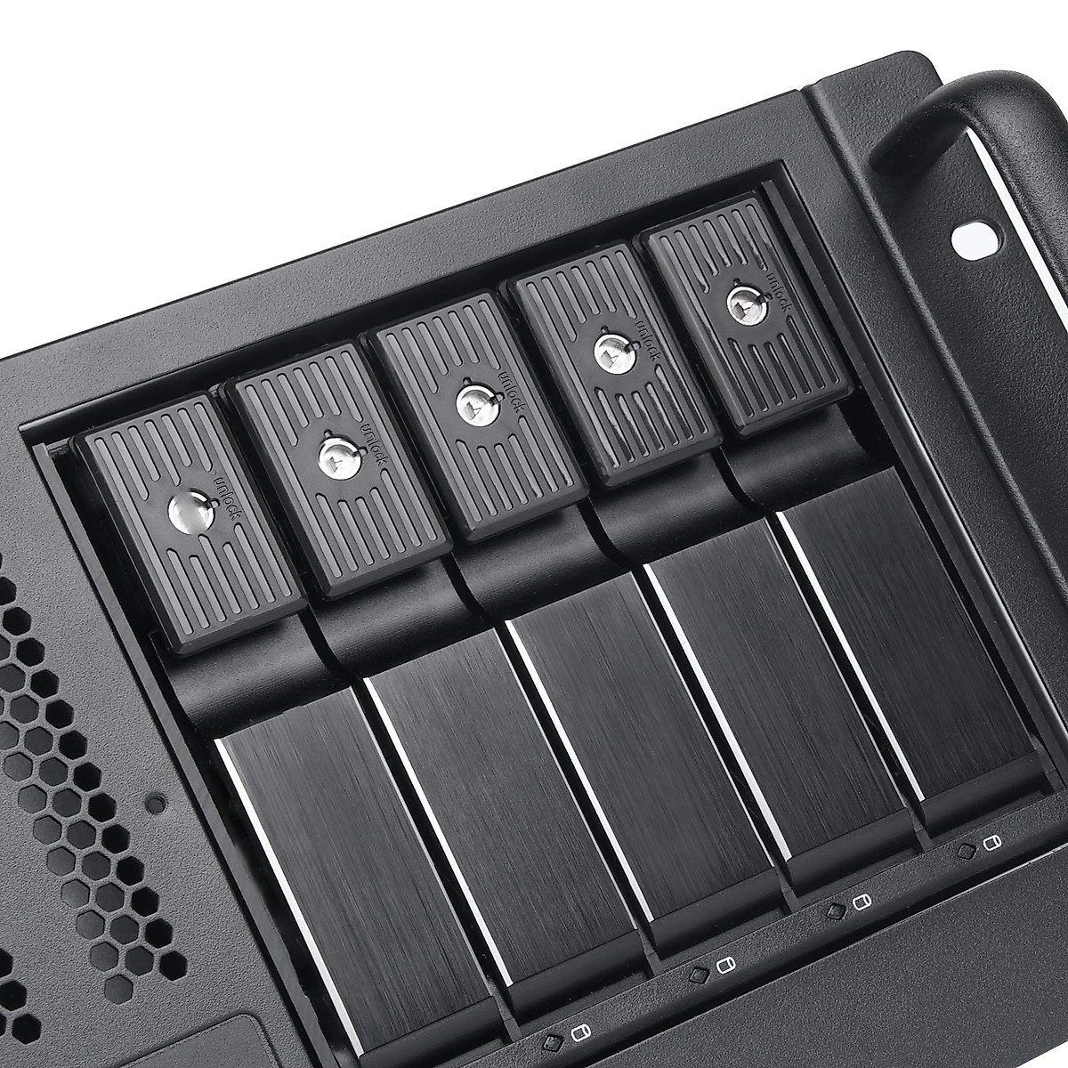 SilverStone Technology RM41-H08 4U Rackmount Server Case with 5 x 3.5 Hot-Swappable Bay and 3 x 5.25 Bays with USB 3.1 Gen 1 RM41-H08-x