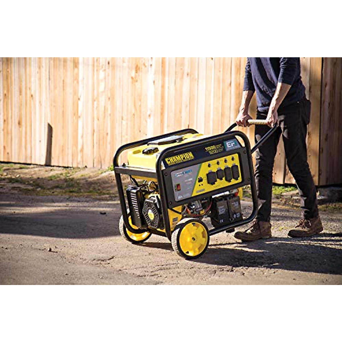 Champion Power Equipment 100485 PRO 11,500/9,200-Watt Portable Generator with Carburetor-Free Electronic Fuel Injection (EFI) Engine and CO Shield