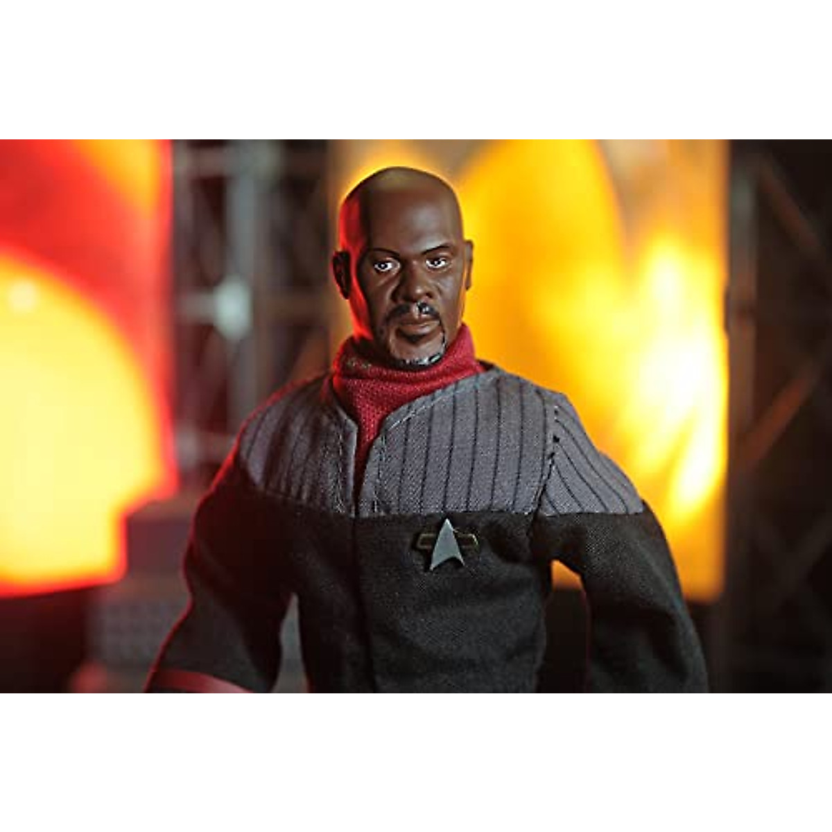 MEGO CORPORATION Star Trek: Deep Space Nine – Captain Sisco 8-Inch Action Figure