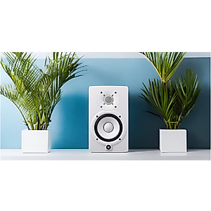 Yamaha HS5 W 5-Inch Powered Studio Monitor (White, 2-Pack) Bundle (2 Items)