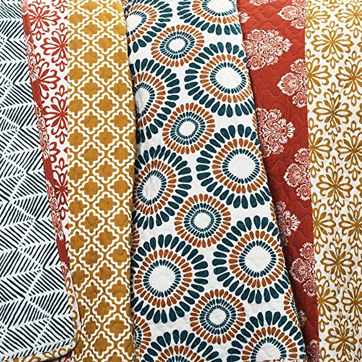 Lush Decor Bohemian Striped Quilt Reversible 3 Piece Colorful Boho Design Bedding Set, King, Turquoise