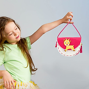 FREEBLOSS 6 Set Sew Your Own Purses Felt DIY Animal Theme Handmade Handbags Nonwoven Craft Sewing Play Gift with Safety Needle Felt Craft Kits for Children