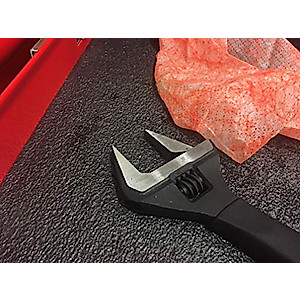 Proferred - T99001 PROFERRED Hand and Tool Wipes, Heavy Duty Tool Cleaning Wipes, Hand Cleaning Wipes, Degreasing, Waterless Hand Cleaner, Dual Surface, Work Surface Wipes,82 Count (Pack of 1)