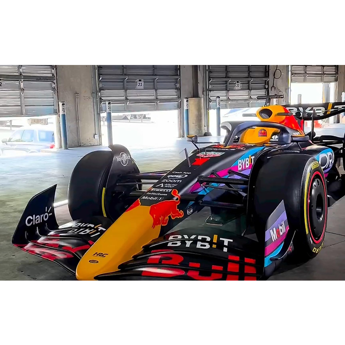 Xiangtat Bburago 1:43 2023 F1 Red Bull RB19 No. #1 Max Verstappen Ferrari Mercedes Formula Racing Alloy Car Diecast Model (RB19 No.#1)