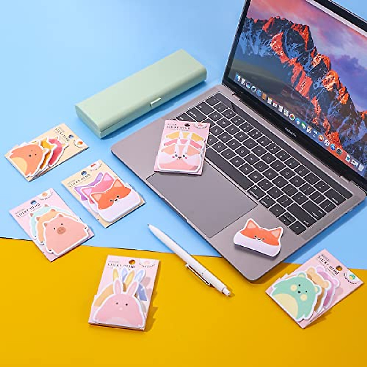 Molain Cute Sticky Notes, 6 Pack Cartoon Self-Stick Notes Cute Animal Memo Pads Cute Post it Notes Students Home Office Gifts Tab Supplies 270 Sheets