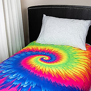 Tie Dye Throw Blanket, Adorable Super-Soft Extra-Large Rainbow Tie Dye Blanket for Women, Girls, Teens and Children (50 in x 60 in) Cute Fleece Tie Dye Throw, Warm Plush and Cozy Throw, Tapestry Décor