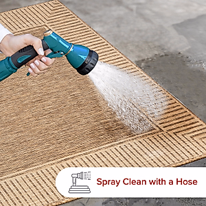 nuLOOM 7' Round Outdoor Area Rug, Casual Design With Striped Border, Stain Resistant, Highly Durable, For Patio, Balcony, Bedroom, Living Room, Dining Room, Bathroom, Light Brown