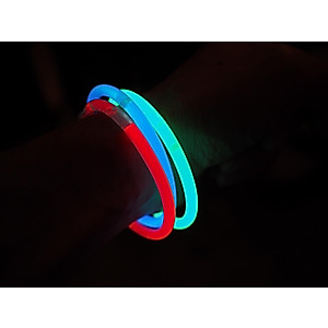 Glow Sticks 207Pcs Bulk Party Pack 8” Glow In The Dark Sticks Glow Party Supplies Bracelets And Glow Eyeglasses And Necklaces Earrings Favors For You... (207PCS)