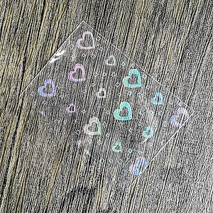 Black Lotus 100pcs/Lot Sweet Heart Shaped Laser Flashing Card Sleeves Trading Kpop Photo Cards Sleeve Shield Magic Card Protector Holographic Foil Protective Cover fit YGO (61x88mm), Clear, 10X7X2cm