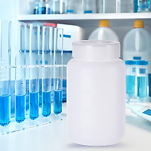PATIKIL 2000ml Reagent Bottles, PE Wide Mouth Round Graduated Bottles with Screw Cap for Lab Water Reagent Liquids Solid Sample Storage Seal, Transparent White