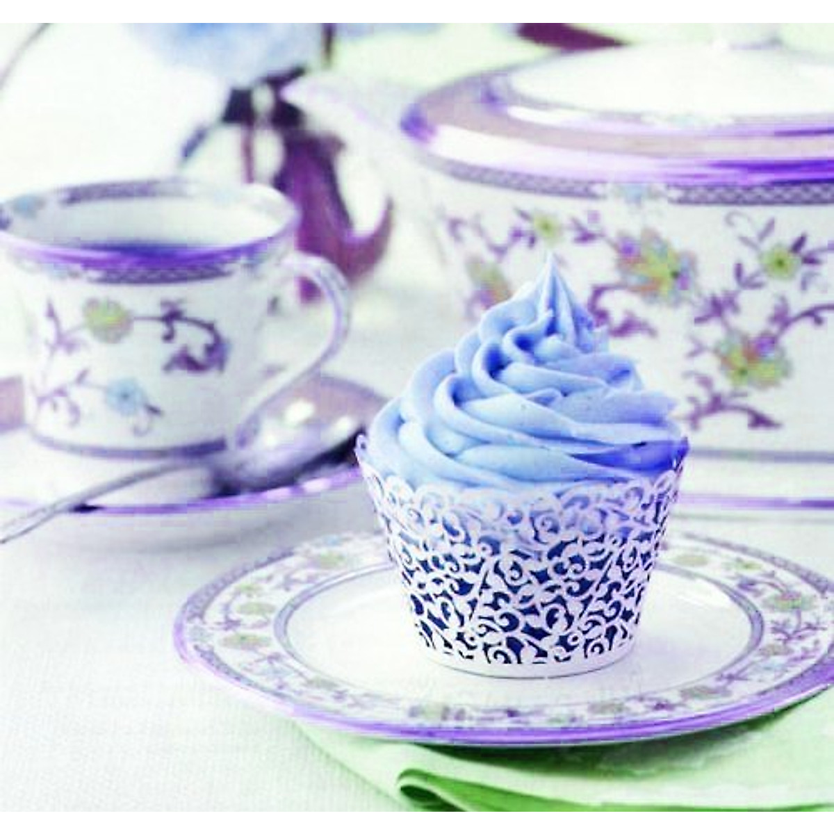 GOLF 100Pcs Cupcake Wrappers Artistic Bake Cake Paper Filigree Little Vine Lace Laser Cut Liner Baking Cup Wraps Muffin CaseTrays for Wedding Party Birthday Decoration (White)