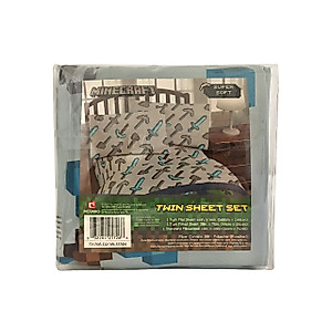 Jay Franco Minecraft Monster Hunters Twin Sheet Set - 3 Piece Set Super Soft and Cozy Kid’s Bedding Features Creepers - Fade Resistant Microfiber Sheets (Official Minecraft Product)