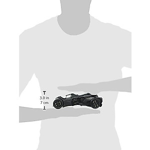 Jada Toys DC Comics Batman 2015 Arkham Knight Batmobile & Batman Metals Die-cast collectible toy vehicle with figure, Black, 1:24 Scale