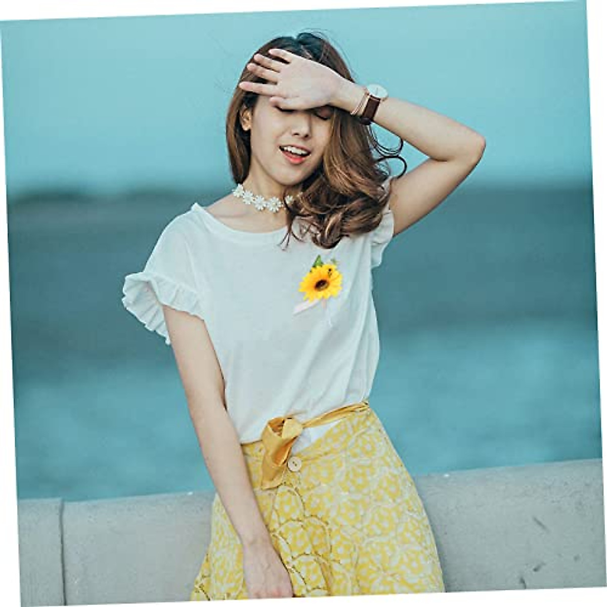 ARTIBETTER 2pcs Corsage Wrist Flower Bracelets for Man Prom Hair Accessories Men Gifts Stocking Stuffers Sunflower Wristlet Band Bracelet Sunflower Brooch Corsage Bride Brooch Wedding Corsage