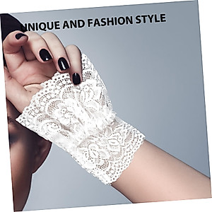Beaupretty 1 Pair Lace Trim Manicure Gloves Nail Art Decoration Lace Hand Cuff Elastic Wrist Cuffs Fingerless Wrist Cuffs Emptiness Fake Sleeves Bracelet Wrist Cover