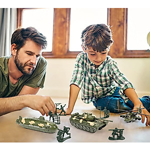 Die-cast Military Vehicles Toy Set, 6 Pack Alloy Army Toys Playset with Army Men Action Figures, Tank, Panzer, Helicopter, Truck, Submarine for Kids Boys Toddlers