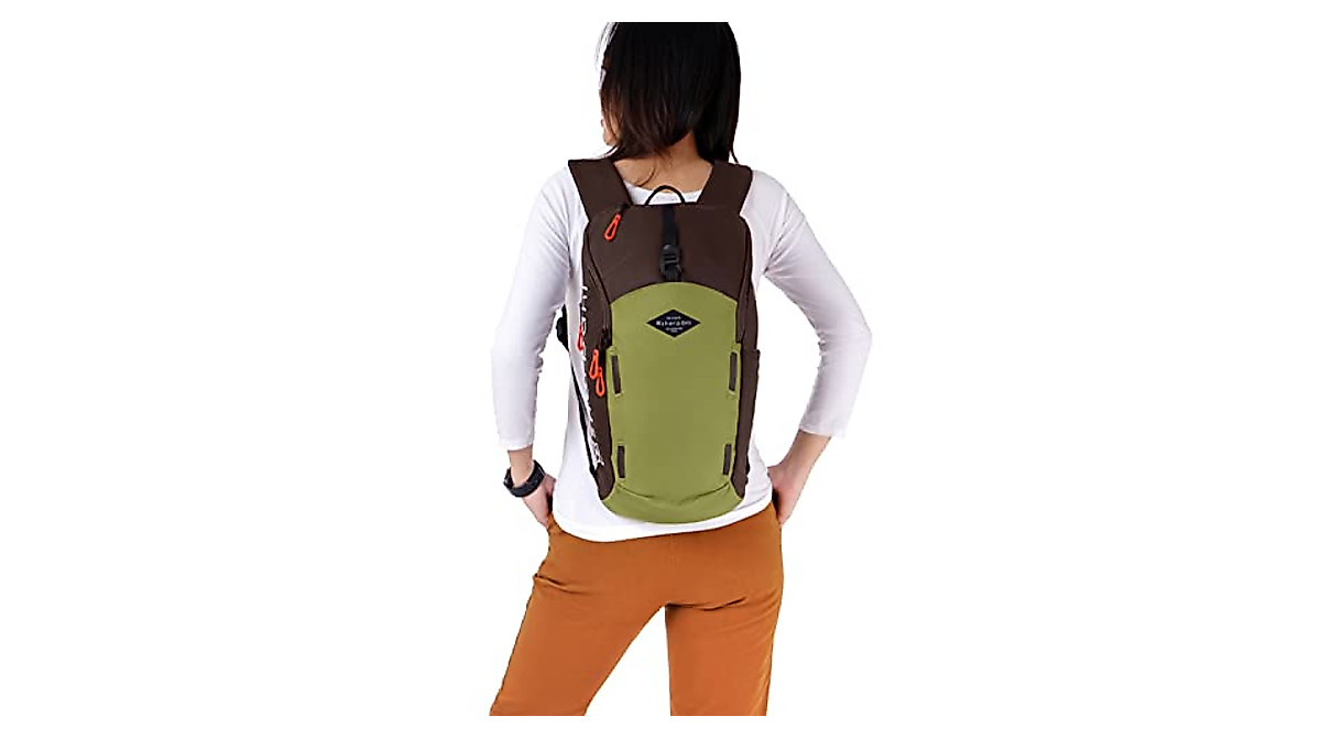 Sherpani Switch: Lightweight Women's Hiking & Travel Backpack