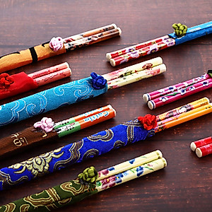 Hotop 20 Pairs Chinese Bamboo Chopsticks with Elegant Silk Brocade Pouch Multicolored for Chinese New Year and Valentine's Day