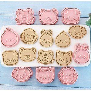 8 Pieces Cute Animals Cookie Cutters Animal Plastic Cookie Stamps Rabbit Cookie Mould Press Bear Cookie Mould Set Baking Kitchen Tools (Animals A)
