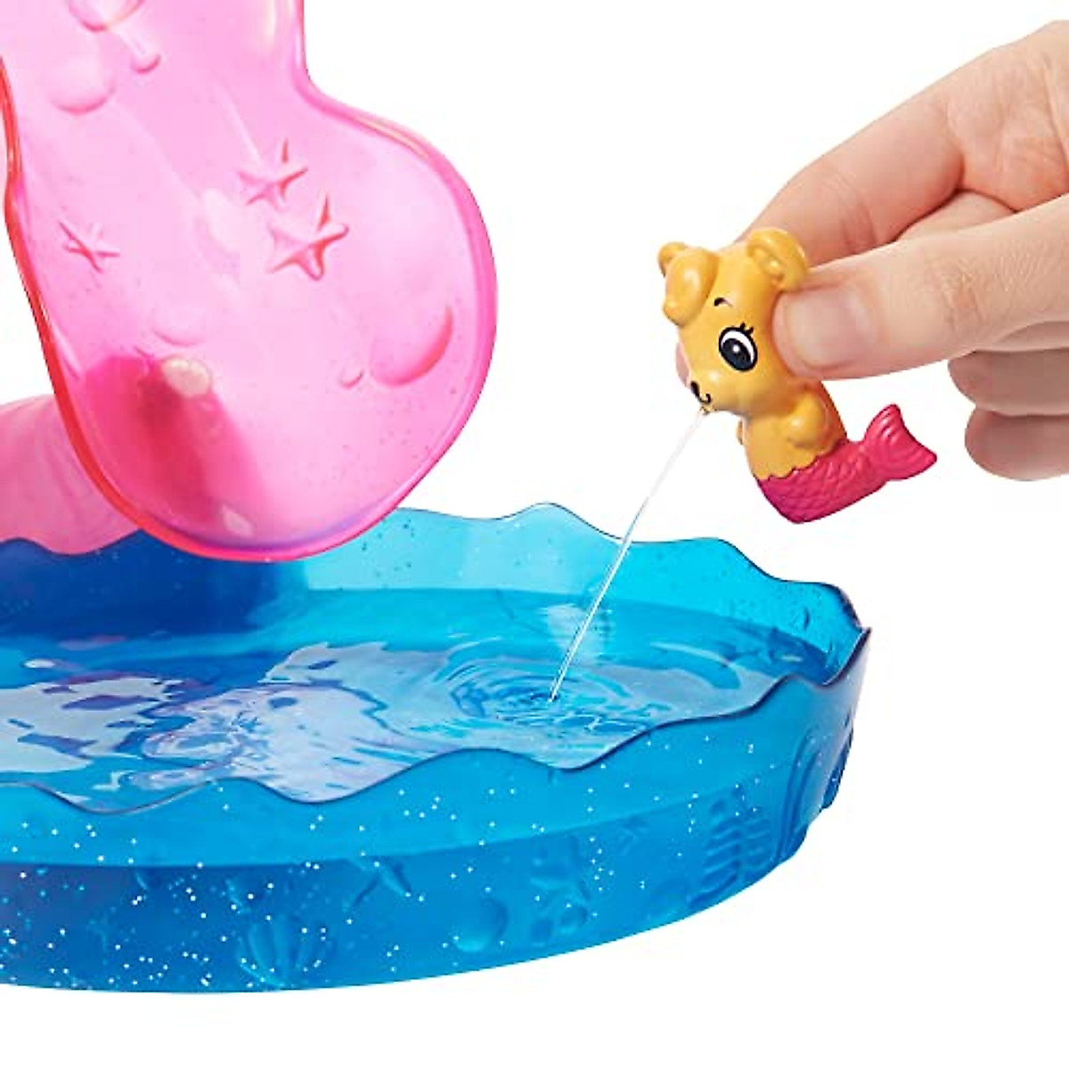 Barbie Dreamtopia Chelsea Water Lagoon Playset with Chelsea Doll (6 in Blonde), 2 Pets, Slide, Pool & Swing, Gift for 3 to 7 Year Olds