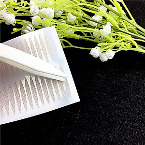 20 Pcs Mini Plastic Tweezers Clips Portable Eyelid Tape Sticker Tweezer Makeup Tool for Contact Lenses Double Eyelid Stickers Facial Masks