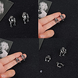 Frog Gifts Frog Earrings for Women Trendy 3D Sliver Frog Earrings for Women Cool Stuff Animal Post Studs Earrings Unique Trendy Stuff Frog Jewelry Gifts Stuff for Women Gifts for Teacher