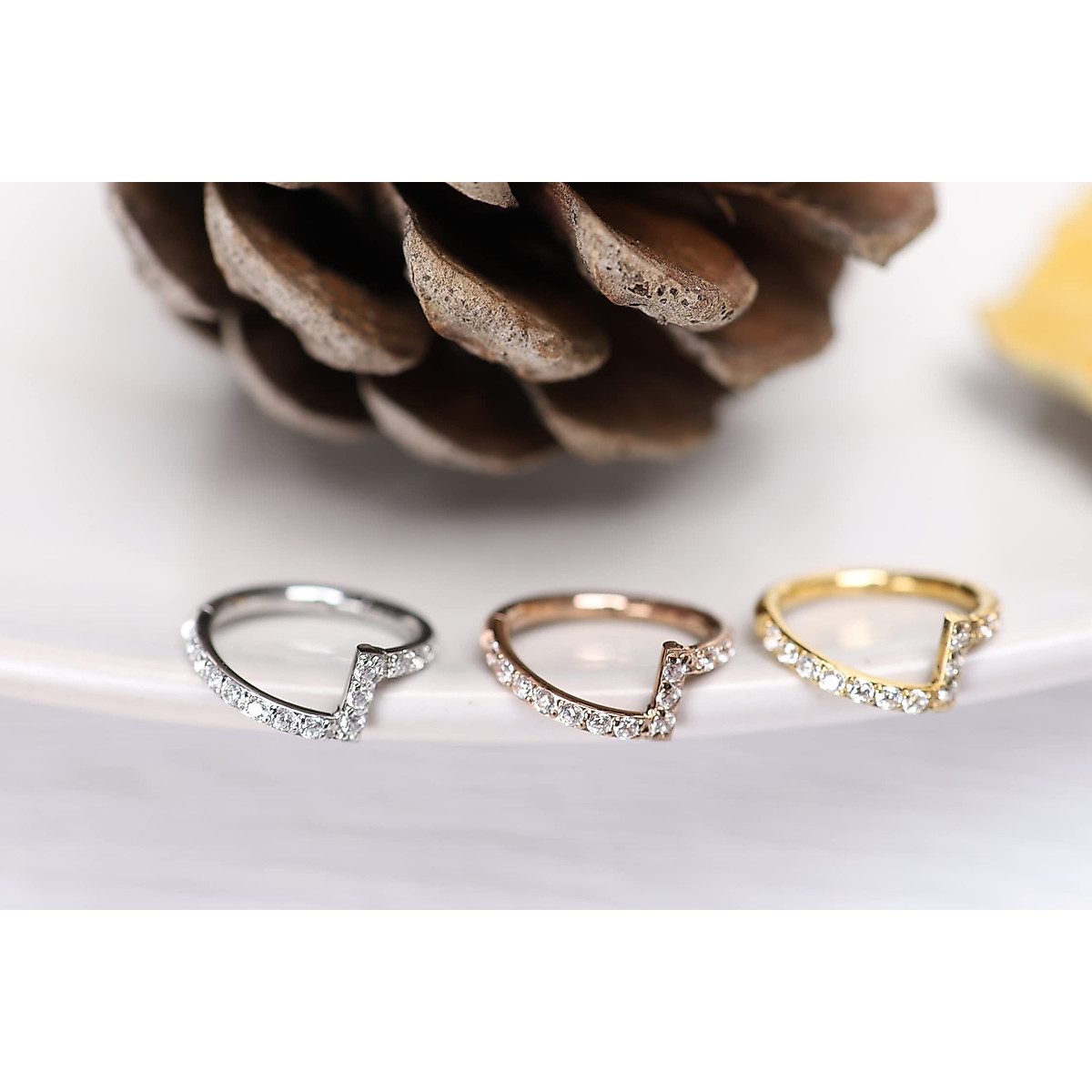 JINSAWW 16G Septum Hoop Segment Nose Rings Surgical Steel Helix Rook Conch Cartilage Nose Septum Seamless Hinged Clicker Ear Piercing Jewelry