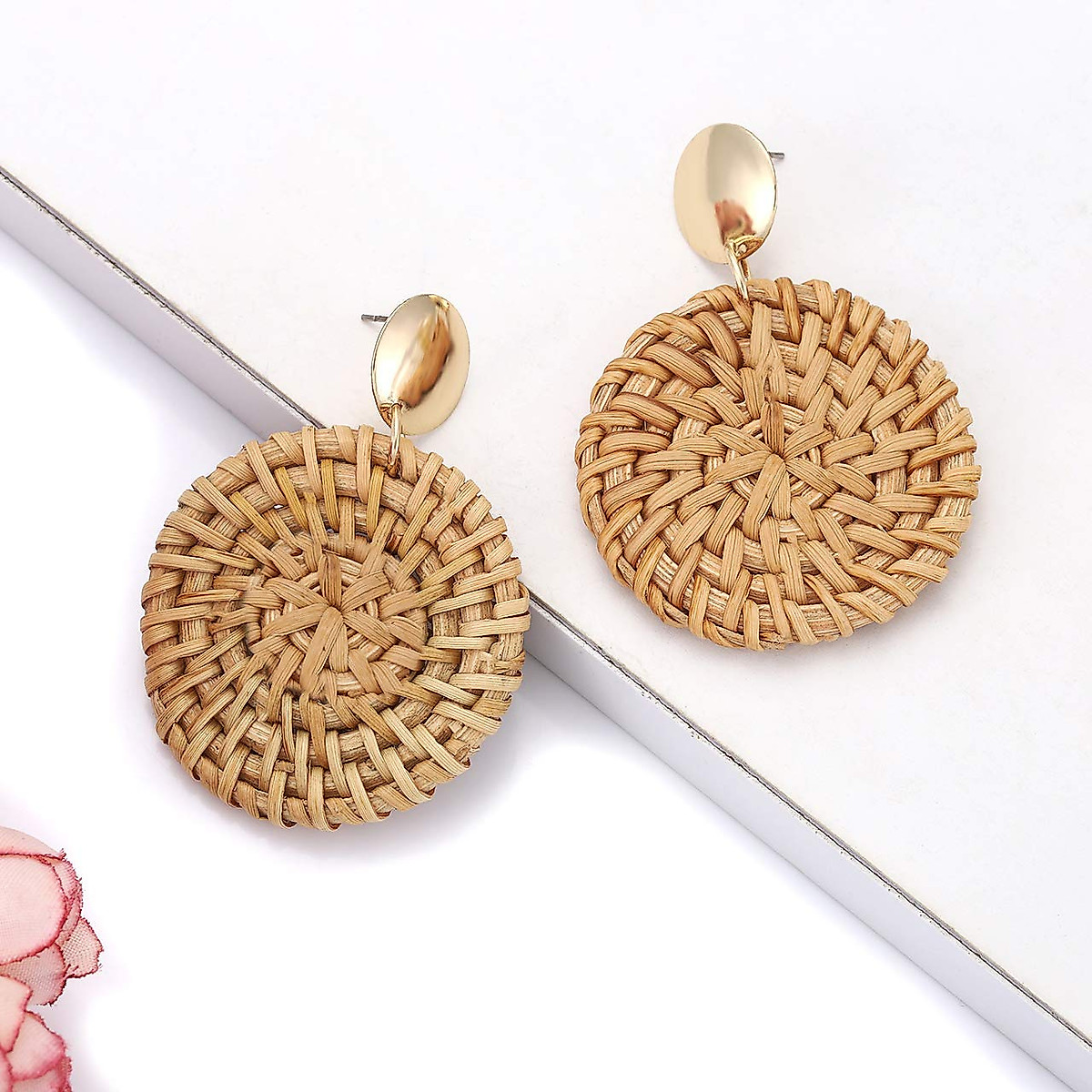 Rattan Earrings Handmade Straw Wicker Braid Woven Drop Earrings Boho Round Disc Earrings Lightweight Statement Stud Earrings For Women (metal disc)