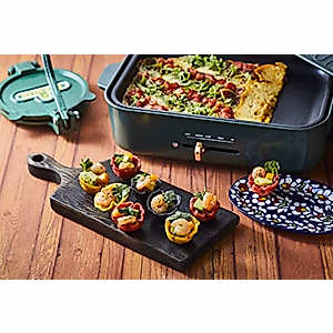 Bruno Compact Hot Plate Electric Griddle Multifunctional Electric Skillet 120V Bruno Indoor Grill Bruno Takoyaki Hotpot and Steamer Multi-color North American Authorization Dealership (cactus green)