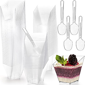 Fasmov Dessert Cups with Spoons, 100 Pack 4oz Square Clear Plastic Parfait Appetizer Cup, Plastic Tumbler Cups Pudding Cups for Fruit, Desserts, Mousse, Ice Cream