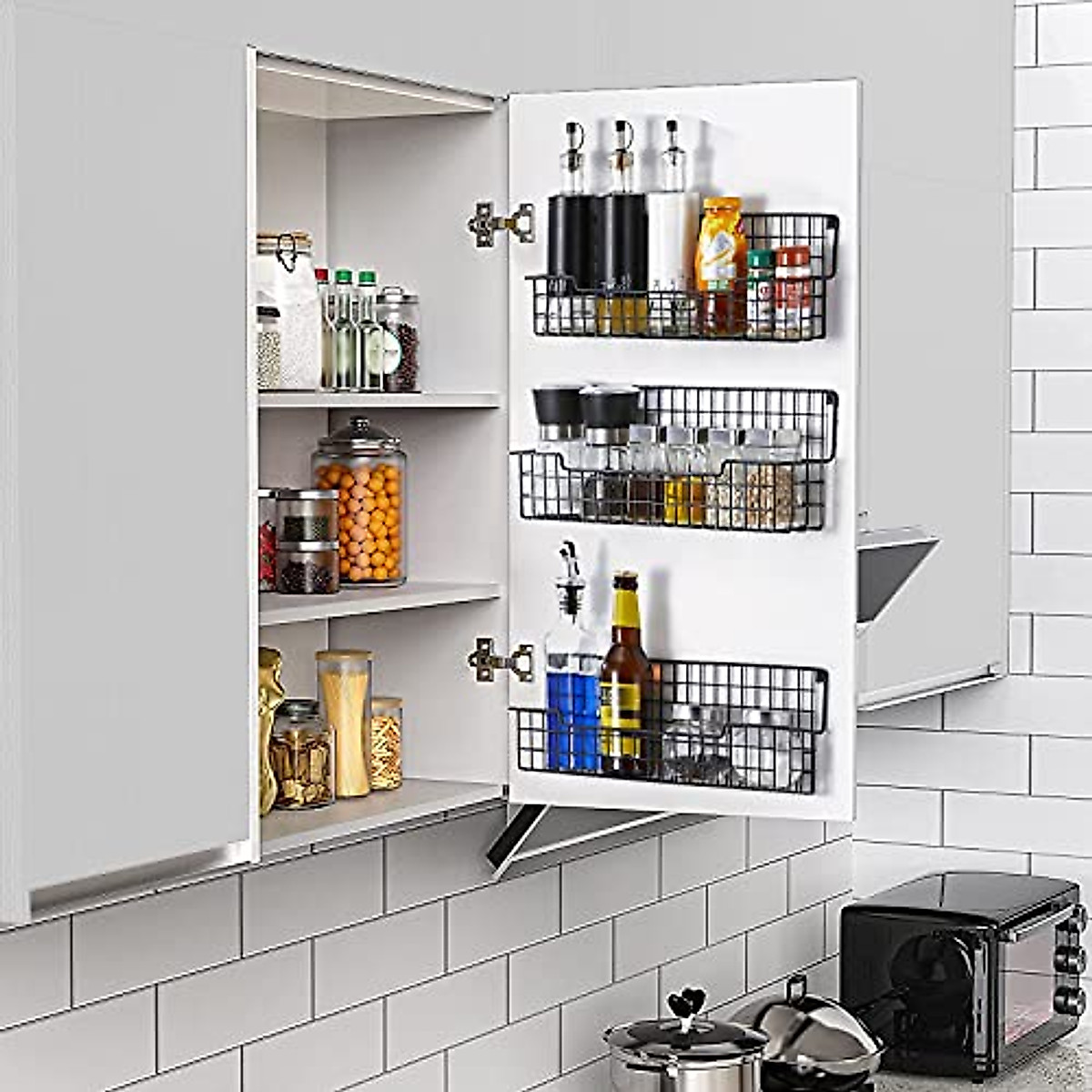 Spice Rack Wall Mount, Spice Organizer for Cabinet & Pantry Door, Set of 4 Hanging Spice Rack Saving Space for Kitchen, Black