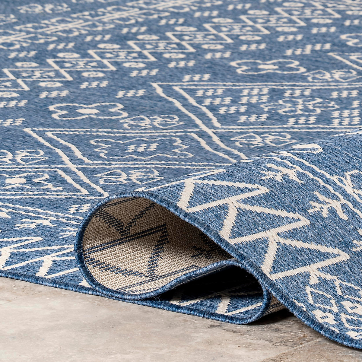 nuLOOM Kandace Tribal Indoor/Outdoor Area Rug, 3' x 4', Blue