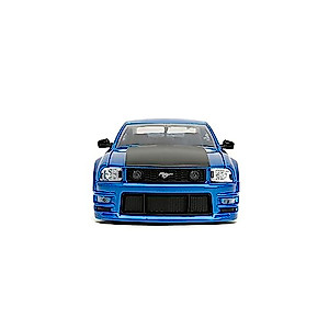 Jada Toys Big Time Muscle 1:24 2006 Ford Mustang GT Die-Cast Car (Candy Blue)