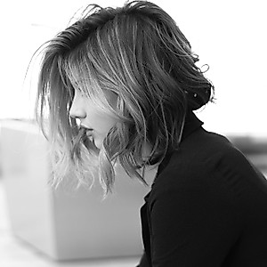 Solano Vero Rosso Ceramic Ionic Hair Dryer | Fast Drying 1600 Watt Lightweight Blow Dryer | Quiet + Ergonomic Design +Tourmaline for Added Shine and Smoothness | Italian-Made