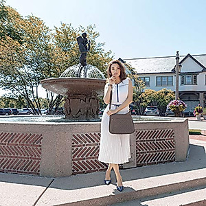 Travelon Anti-theft Signature Quilted Expansion Cross Body Bag, Black