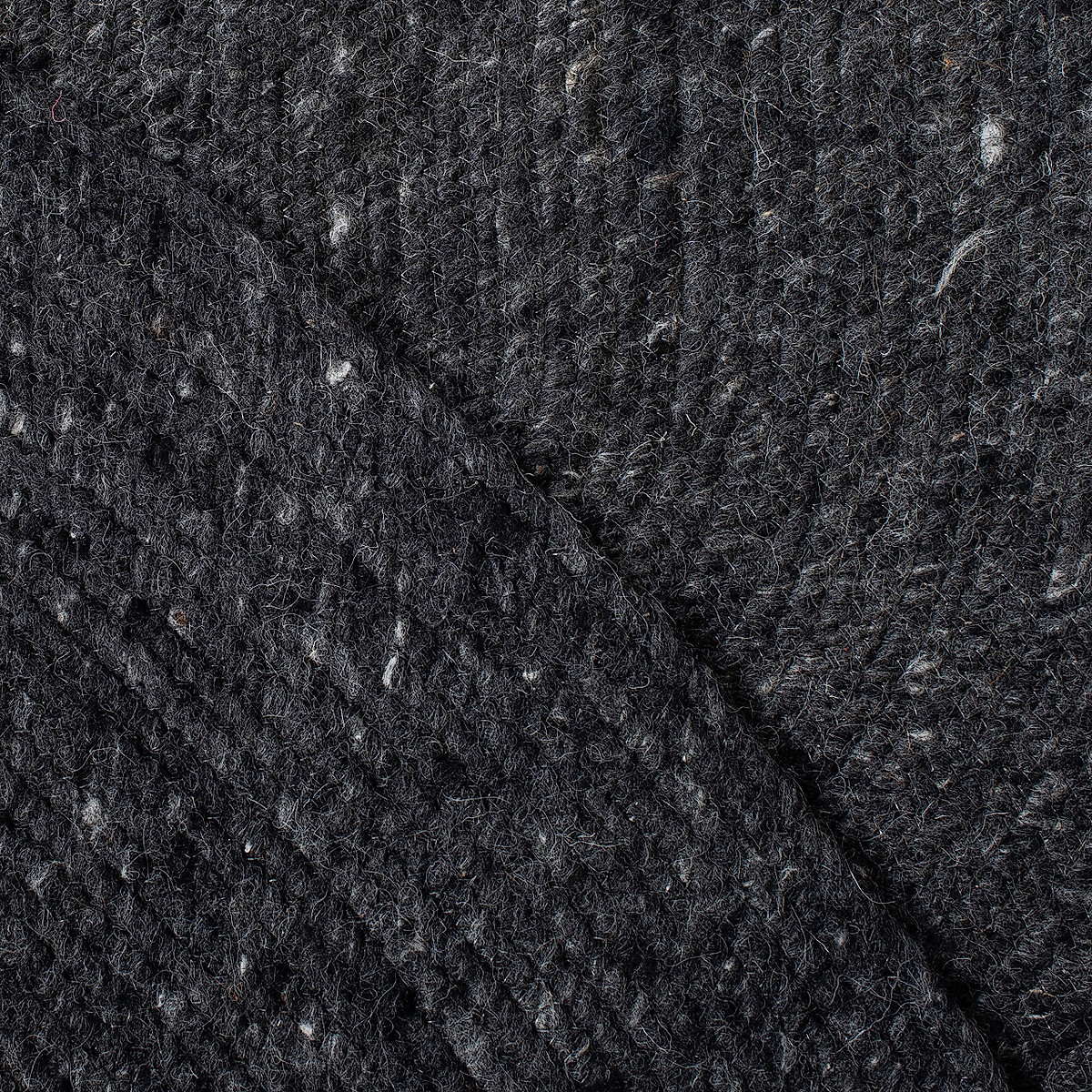 SAFAVIEH Braided Collection 4' x 6' Oval Black BRD901Z Handmade Country Cottage Reversible Wool Entryway Foyer Living Room Bedroom Kitchen Area Rug