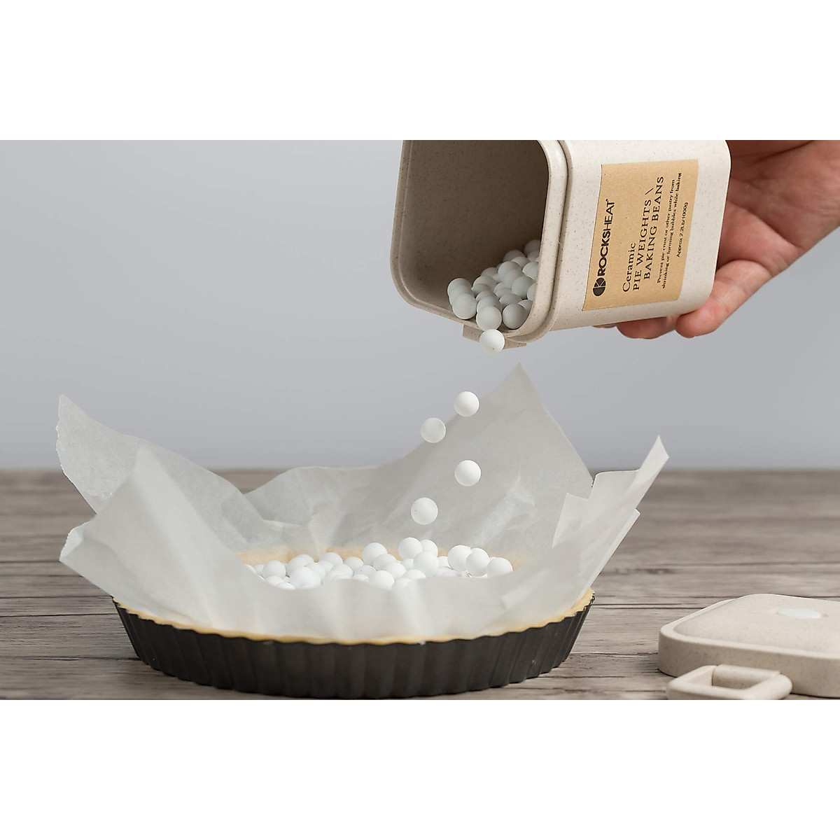 K ROCKSHEAT Ceramic Pie Weights, Baking Beads Pie Crust Weights, Natural baking beans with Wheat Straw Container (2.2Lb | 1000g)