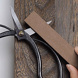 Wazakura Sharpening Oilstone for Bonsai Scissors and Cutter, MADE IN JAPAN, Whetstone Medium Grid - #240 Oil Stone