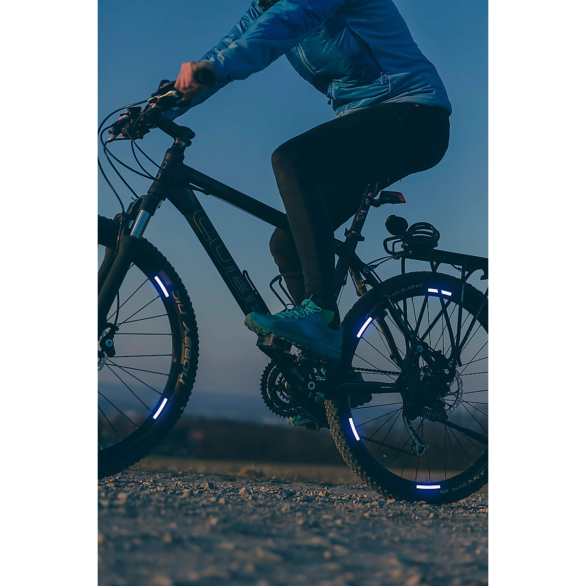 ATPC Japan Wheel Reflector Improve Safety of Road Bike at Night Viewability of 360 ° seen from Any Angle P.S.V Technology (Orange)