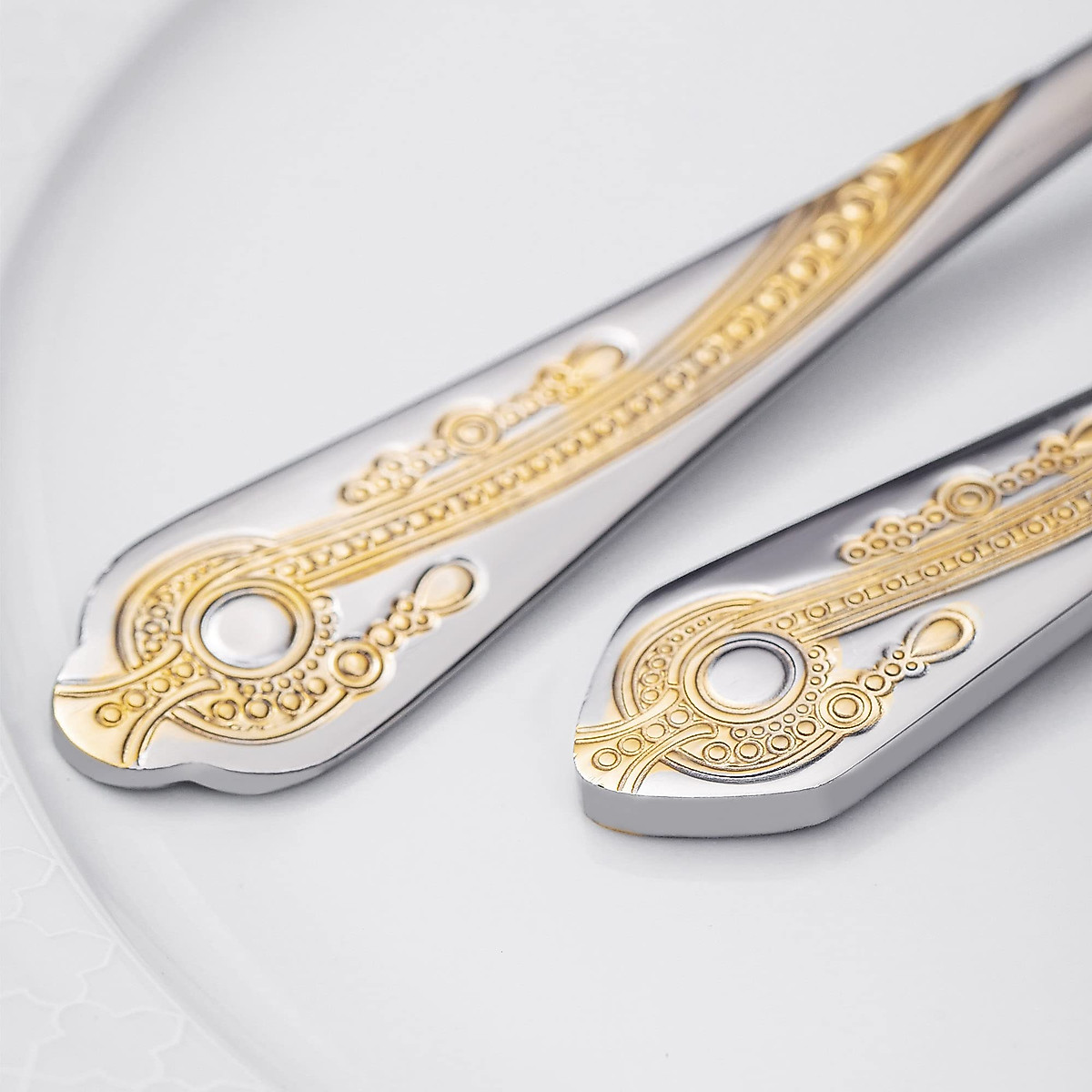 Gold Silverware Set, 20 Piece Stainless Steel Golden Flatware Set for 4, Silver Tableware Set with 24K Gold-Plated Trim, Eating Utensils, Great for Family Gatherings & Daily Use(Prestige)