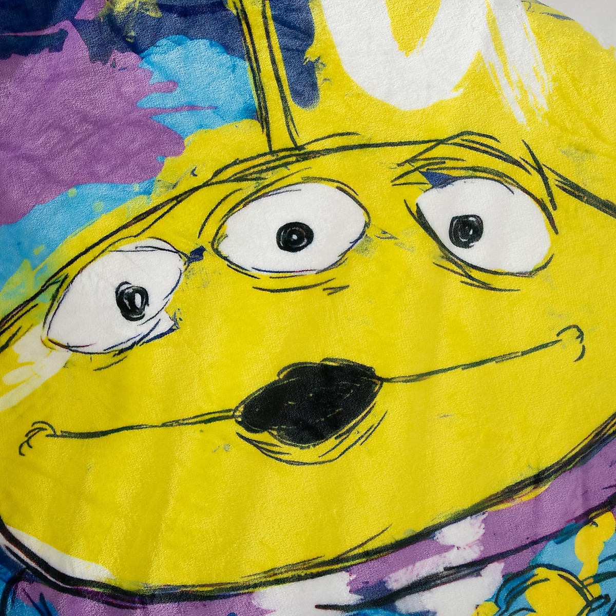 Kids Sherpa Flannel Throw Blanket 50" x 60 inches, Super Soft Cozy Plush Blanket for Indoor and Outdoor Use (Aliens, Throw(50'' × 60''))